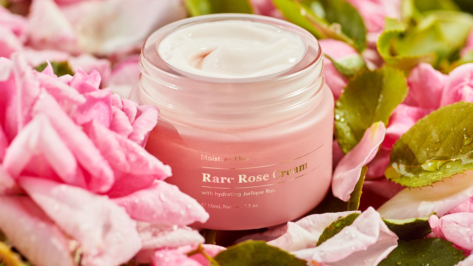 GEL VS CREAM VS LOTION: THE DIFFERENCE BETWEEN MOISTURISER TEXTURES ...