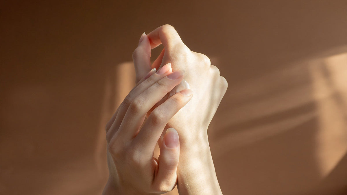 HOW TO CREATE A MINDFUL HAND-CARE RITUAL – Jurlique Australia